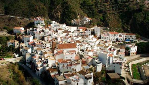 Árchez. ¿Qué sitios visitar? | Libra Car Rental